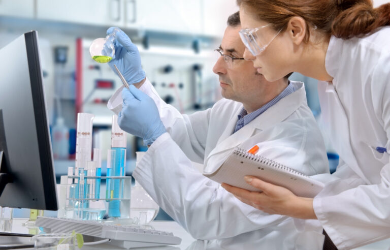 How to Become an Epidemiologist? | AIHMS Blog